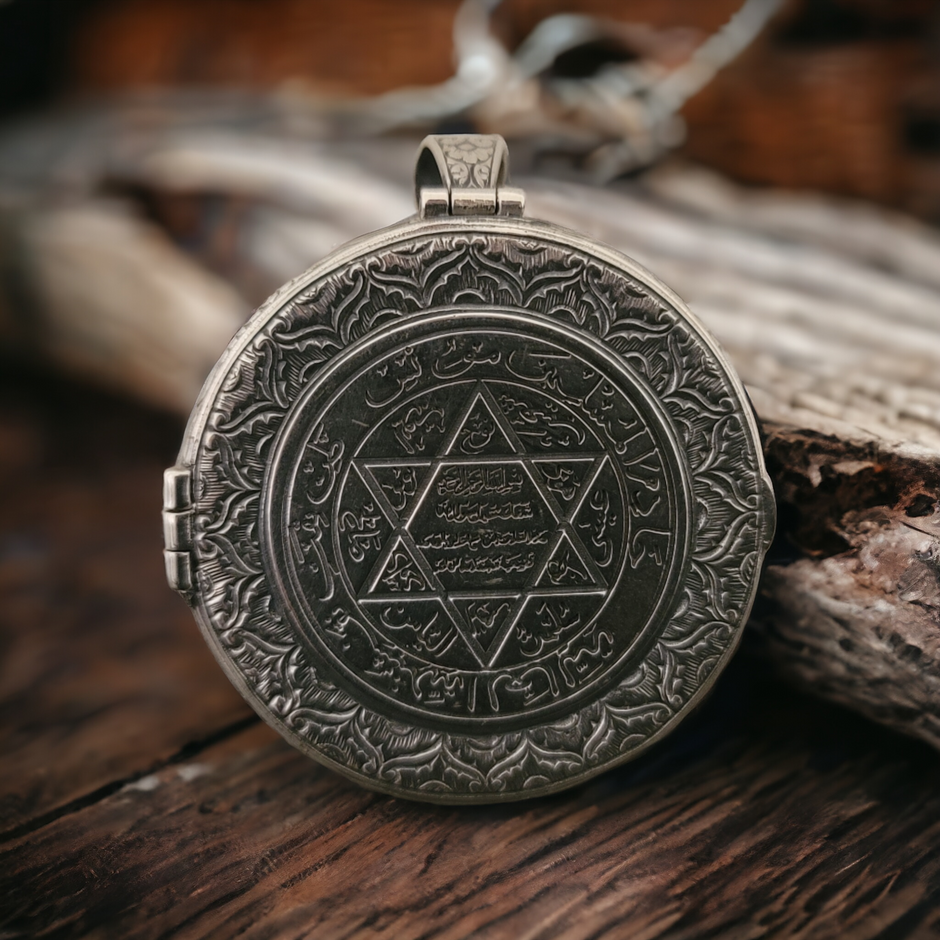 Custom Magical Amulets, Talismans & Taweez | Sufi Magic